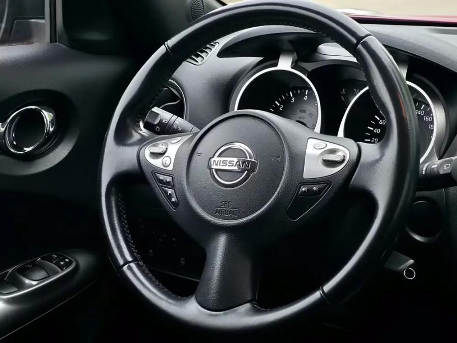 Red Nissan Juke 2019 in Riga, with an engine capacity of 1.60 L and mileage of 76 thousand km for 9990 €, photo 36 on AUTOMOTO.COM.LV