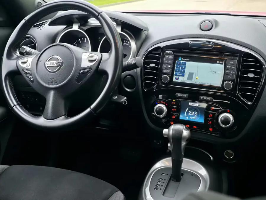 Red Nissan Juke 2019 in Riga, with an engine capacity of 1.60 L and mileage of 76 thousand km for 9990 €, photo 39 on AUTOMOTO.COM.LV