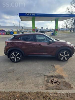 Red Nissan Juke 2022 in Riga, with an engine capacity of 1.00 L and mileage of 36 thousand km for 17750 €, photo 7 on AUTOMOTO.COM.LV