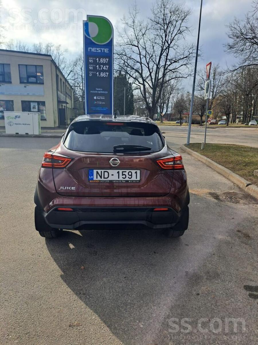 Red Nissan Juke 2022 in Riga, with an engine capacity of 1.00 L and mileage of 36 thousand km for 17750 €, photo 8 on AUTOMOTO.COM.LV