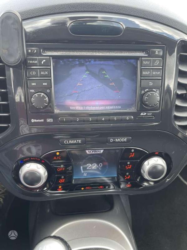 Red Nissan Juke 2011 in Panevezys, with an engine capacity of 1.50 L and mileage of 172 thousand km for 4700 €, photo 10 on AUTOMOTO.COM.LV
