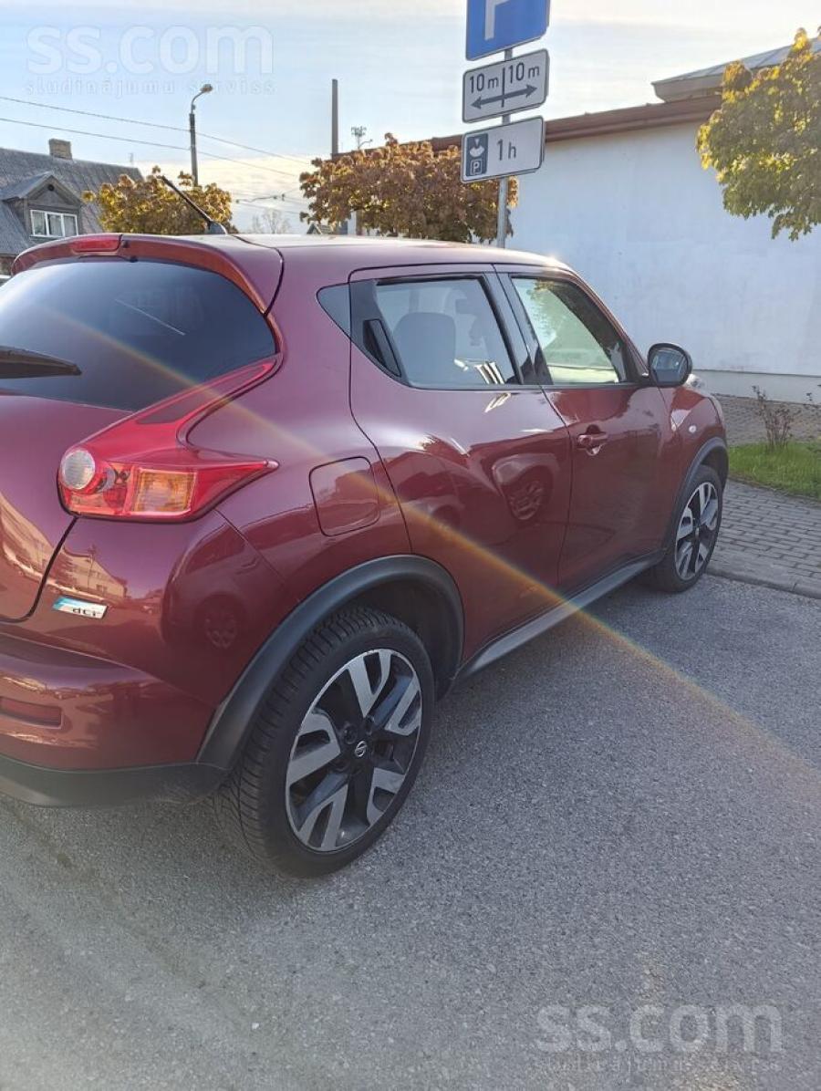 Red Nissan Juke 2014 in Riga, with an engine capacity of 1.50 L and mileage of 222 thousand km for 6500 €, photo 1 on AUTOMOTO.COM.LV