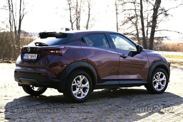 Sarkans Nissan Juke 2022 Tallina, ar dzinēja tilpumu 1.00 L un nobraukumu 46 tūkst. km par 15300 €, foto 4 vietnē AUTOMOTO.COM.LV