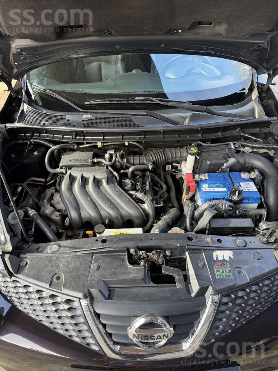 Violet Nissan Juke 2012 in Riga, with an engine capacity of 1.60 L and mileage of 189 thousand km for 6200 €, photo 9 on AUTOMOTO.COM.LV