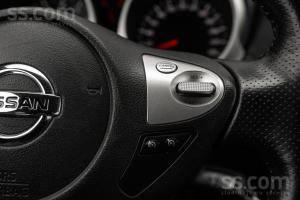 Violet Nissan Juke 2014 in Riga, with an engine capacity of 1.20 L and mileage of 87 thousand km for 6995 €, photo 20 on AUTOMOTO.COM.LV