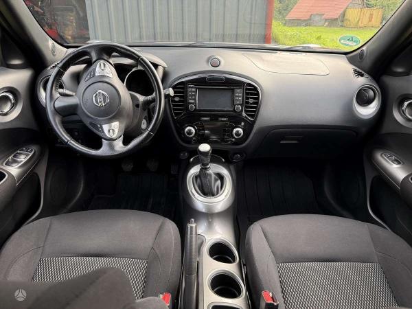 Violet Nissan Juke 2015 in Vilnius, with an engine capacity of 1.20 L and mileage of 109 thousand km for 3800 €, photo 8 on AUTOMOTO.COM.LV