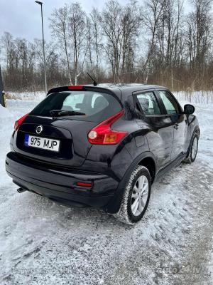 Violets Nissan Juke 2014 Tallina, ar dzinēja tilpumu 1.60 L un nobraukumu 114 tūkst. km par 4200 €, foto 4 vietnē AUTOMOTO.COM.LV