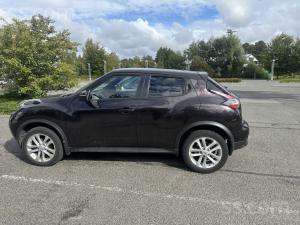 Violets Nissan Juke 2015 Rīga, ar dzinēja tilpumu 1.60 L un nobraukumu 57 tūkst. km par 6800 €, foto  vietnē AUTOMOTO.COM.LV