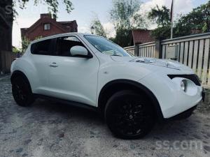 Balts Nissan Juke 2010 Cēsis, ar dzinēja tilpumu 1.60 L un nobraukumu 0 tūkst. km par 6650 €, foto 2 vietnē AUTOMOTO.COM.LV