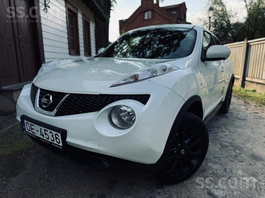 Balts Nissan Juke 2010 Cēsis, ar dzinēja tilpumu 1.60 L un nobraukumu 0 tūkst. km par 6650 €, foto 3 vietnē AUTOMOTO.COM.LV