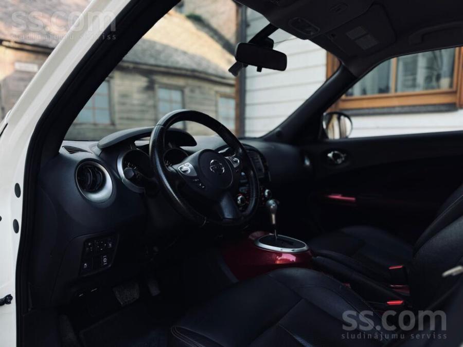 Balts Nissan Juke 2010 Cēsis, ar dzinēja tilpumu 1.60 L un nobraukumu 0 tūkst. km par 6650 €, foto 24 vietnē AUTOMOTO.COM.LV