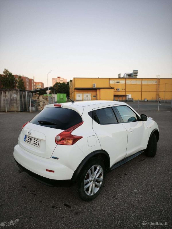 Balts Nissan Juke 2010 Šauļi, ar dzinēja tilpumu 1.50 L un nobraukumu 460 tūkst. km par 3200 €, foto 2 vietnē AUTOMOTO.COM.LV