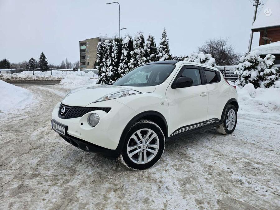White Nissan Juke 2011 in Kretinga, with an engine capacity of 1.46 L and mileage of 192 thousand km for 6599 €, photo 3 on AUTOMOTO.COM.LV