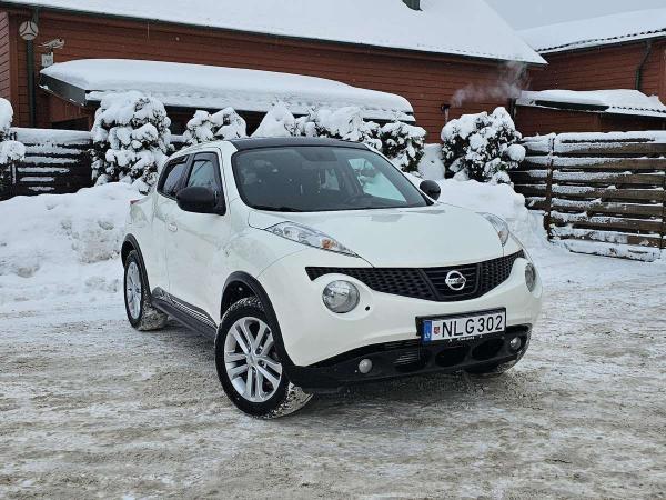 White Nissan Juke 2011 in Kretinga, with an engine capacity of 1.46 L and mileage of 192 thousand km for 6599 €, photo 9 on AUTOMOTO.COM.LV