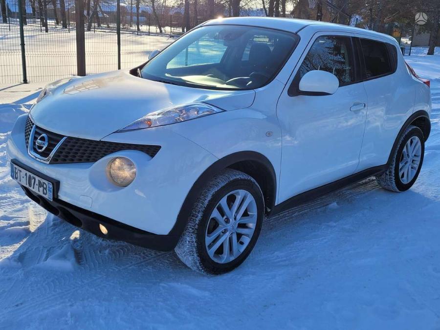 Balts Nissan Juke 2011 Jurbarkas, ar dzinēja tilpumu 1.46 L un nobraukumu 250 tūkst. km par 4400 €, foto 2 vietnē AUTOMOTO.COM.LV