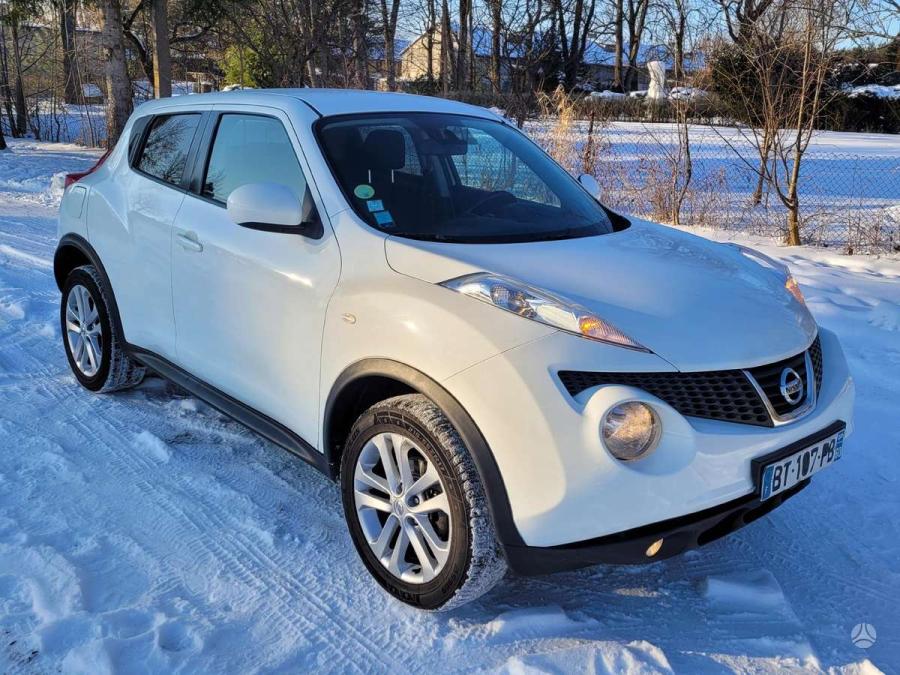 Balts Nissan Juke 2011 Jurbarkas, ar dzinēja tilpumu 1.46 L un nobraukumu 250 tūkst. km par 4400 €, foto 9 vietnē AUTOMOTO.COM.LV