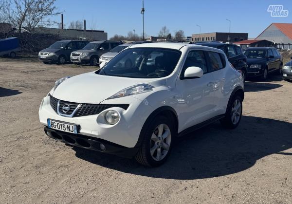 Balts Nissan Juke 2011 Šilutė, ar dzinēja tilpumu 1.50 L un nobraukumu 270 tūkst. km par 4700 €, foto 1 vietnē AUTOMOTO.COM.LV