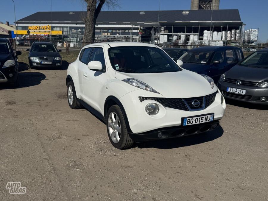 Balts Nissan Juke 2011 Šilutė, ar dzinēja tilpumu 1.50 L un nobraukumu 270 tūkst. km par 4700 €, foto 4 vietnē AUTOMOTO.COM.LV