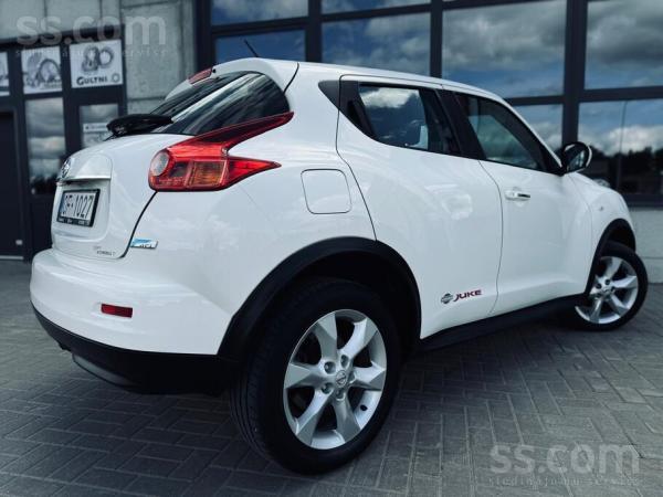 Balts Nissan Juke 2011 Cēsis, ar dzinēja tilpumu 1.50 L un nobraukumu 0 tūkst. km par 5500 €, foto 6 vietnē AUTOMOTO.COM.LV