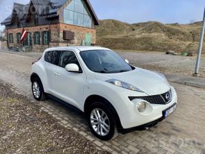 White Nissan Juke 2011 in Rezekne, with an engine capacity of 1.60 L and mileage of 0 thousand km for 4950 €, photo 8 on AUTOMOTO.COM.LV