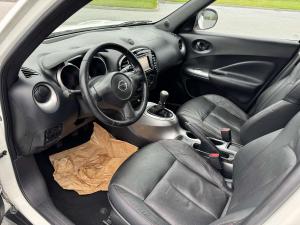 White Nissan Juke 2011 in Telschi, with an engine capacity of 1.46 L and mileage of 204 thousand km for 3999 €, photo 16 on AUTOMOTO.COM.LV
