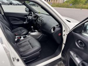 White Nissan Juke 2011 in Telschi, with an engine capacity of 1.46 L and mileage of 204 thousand km for 3999 €, photo 21 on AUTOMOTO.COM.LV