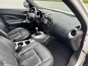 White Nissan Juke 2011 in Telschi, with an engine capacity of 1.46 L and mileage of 204 thousand km for 3999 €, photo 22 on AUTOMOTO.COM.LV