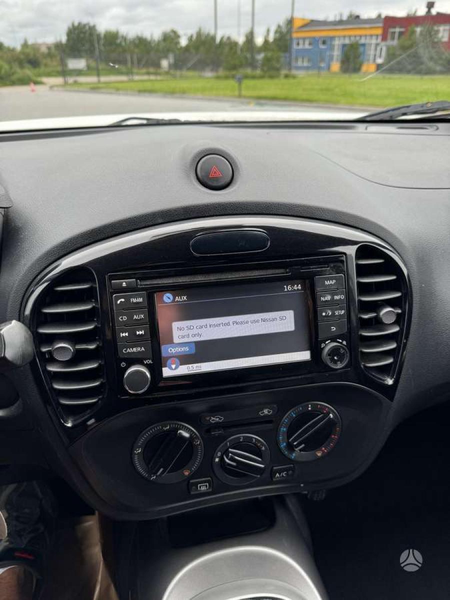 White Nissan Juke 2011 in Telschi, with an engine capacity of 1.46 L and mileage of 204 thousand km for 3999 €, photo 29 on AUTOMOTO.COM.LV