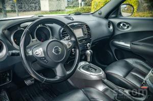 White Nissan Juke 2011 in Riga, with an engine capacity of 1.60 L and mileage of 126 thousand km for 5990 €, photo 14 on AUTOMOTO.COM.LV