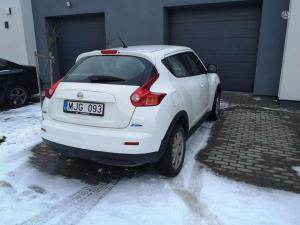 White Nissan Juke 2012 in Vilnius, with an engine capacity of 1.46 L and mileage of 236 thousand km for 2200 €, photo 2 on AUTOMOTO.COM.LV