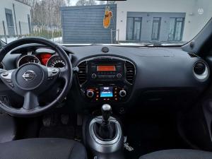 White Nissan Juke 2012 in Vilnius, with an engine capacity of 1.46 L and mileage of 236 thousand km for 2200 €, photo 7 on AUTOMOTO.COM.LV