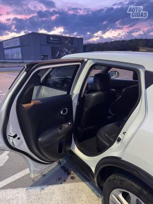 Balts Nissan Juke 2012 Panevēža, ar dzinēja tilpumu 1.60 L un nobraukumu 184 tūkst. km par 7500 €, foto 11 vietnē AUTOMOTO.COM.LV