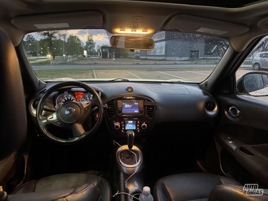 Balts Nissan Juke 2012 Panevēža, ar dzinēja tilpumu 1.60 L un nobraukumu 184 tūkst. km par 7500 €, foto 13 vietnē AUTOMOTO.COM.LV