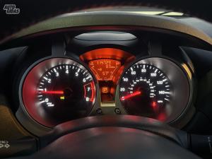 Balts Nissan Juke 2012 Panevēža, ar dzinēja tilpumu 1.60 L un nobraukumu 184 tūkst. km par 7500 €, foto 20 vietnē AUTOMOTO.COM.LV