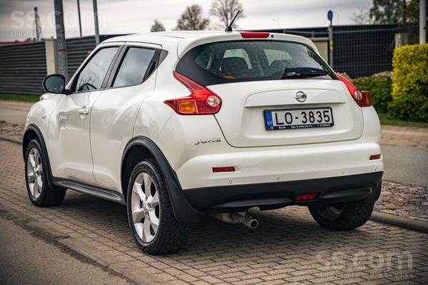 Balts Nissan Juke 2012 Rīga, ar dzinēja tilpumu 1.60 L un nobraukumu 0 tūkst. km par 4990 €, foto 6 vietnē AUTOMOTO.COM.LV