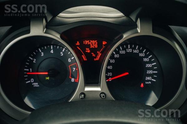 Balts Nissan Juke 2012 Rīga, ar dzinēja tilpumu 1.60 L un nobraukumu 0 tūkst. km par 4990 €, foto 10 vietnē AUTOMOTO.COM.LV