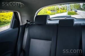 Balts Nissan Juke 2012 Rīga, ar dzinēja tilpumu 1.60 L un nobraukumu 0 tūkst. km par 4990 €, foto 18 vietnē AUTOMOTO.COM.LV