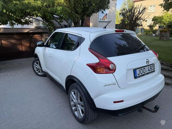 Balts Nissan Juke 2012 Kauņa, ar dzinēja tilpumu 1.46 L un nobraukumu 17 tūkst. km par 4700 €, foto 1 vietnē AUTOMOTO.COM.LV