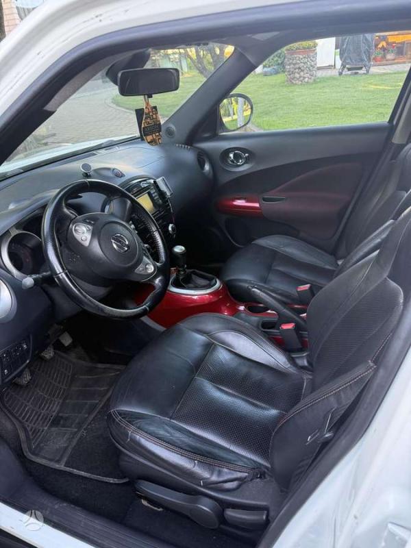 Balts Nissan Juke 2012 Kauņa, ar dzinēja tilpumu 1.46 L un nobraukumu 17 tūkst. km par 4700 €, foto 5 vietnē AUTOMOTO.COM.LV