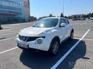 Balts Nissan Juke 2012 Rīga, ar dzinēja tilpumu 1.60 L un nobraukumu 208 tūkst. km par 5900 €, foto 7 vietnē AUTOMOTO.COM.LV