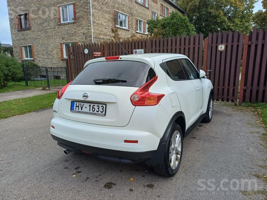 Balts Nissan Juke 2012 Rīga, ar dzinēja tilpumu 1.60 L un nobraukumu 212 tūkst. km par 4800 €, foto 8 vietnē AUTOMOTO.COM.LV
