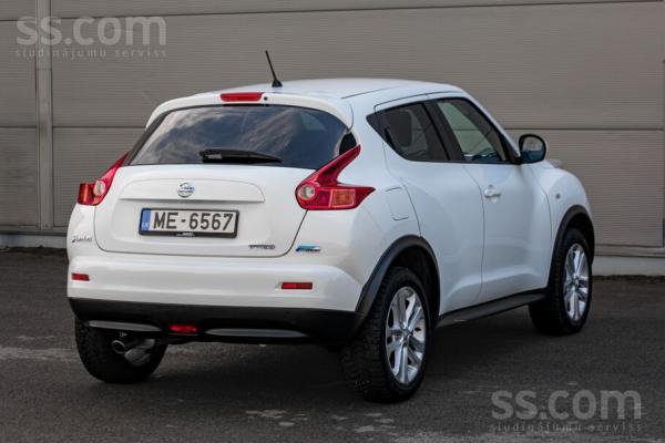 White Nissan Juke 2013 in Riga, with an engine capacity of 1.50 L and mileage of 0 thousand km for 6700 €, photo 4 on AUTOMOTO.COM.LV