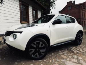 Balts Nissan Juke 2013 Cēsis, ar dzinēja tilpumu 1.50 L un nobraukumu 0 tūkst. km par 9890 €, foto 4 vietnē AUTOMOTO.COM.LV