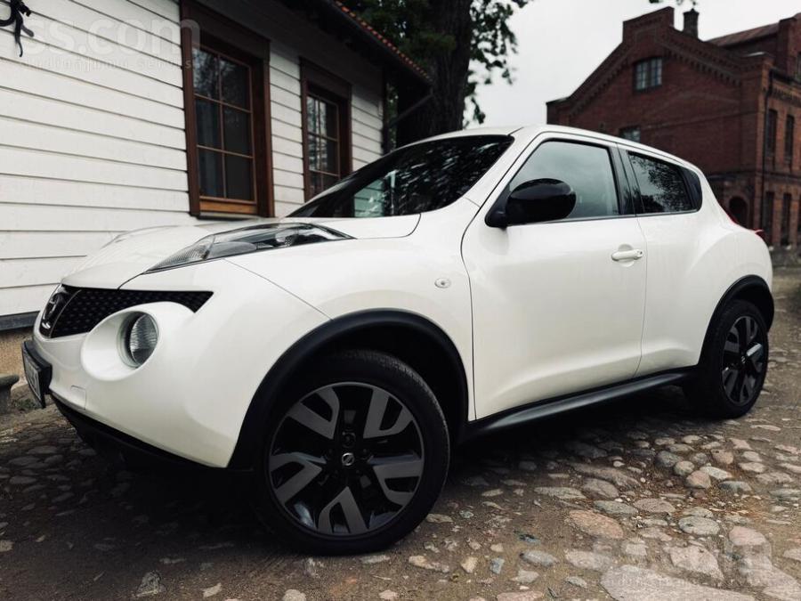 Balts Nissan Juke 2013 Cēsis, ar dzinēja tilpumu 1.50 L un nobraukumu 0 tūkst. km par 9890 €, foto 4 vietnē AUTOMOTO.COM.LV