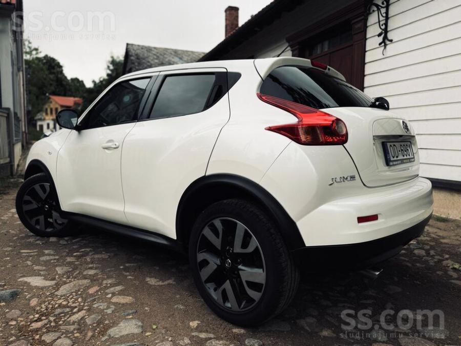 Balts Nissan Juke 2013 Cēsis, ar dzinēja tilpumu 1.50 L un nobraukumu 0 tūkst. km par 9890 €, foto 8 vietnē AUTOMOTO.COM.LV