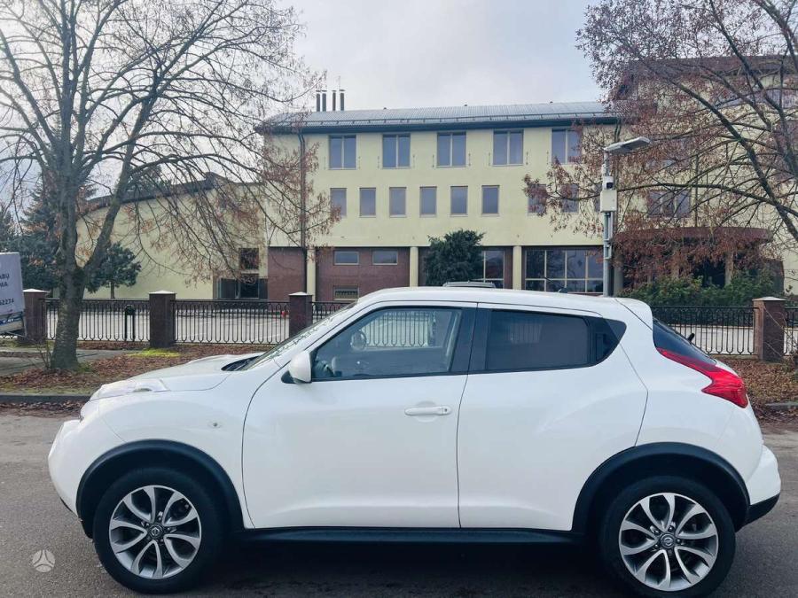 Balts Nissan Juke 2013 Kauņa, ar dzinēja tilpumu 1.50 L un nobraukumu 225 tūkst. km par 4450 €, foto 3 vietnē AUTOMOTO.COM.LV