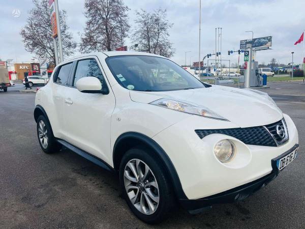 White Nissan Juke 2013 in Kaunas, with an engine capacity of 1.50 L and mileage of 225 thousand km for 4450 €, photo 6 on AUTOMOTO.COM.LV