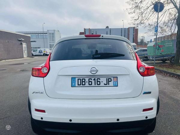White Nissan Juke 2013 in Kaunas, with an engine capacity of 1.50 L and mileage of 225 thousand km for 4450 €, photo 9 on AUTOMOTO.COM.LV
