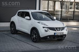 White Nissan Juke 2013 in Riga, with an engine capacity of 1.60 L and mileage of 0 thousand km for 6750 €, photo 3 on AUTOMOTO.COM.LV