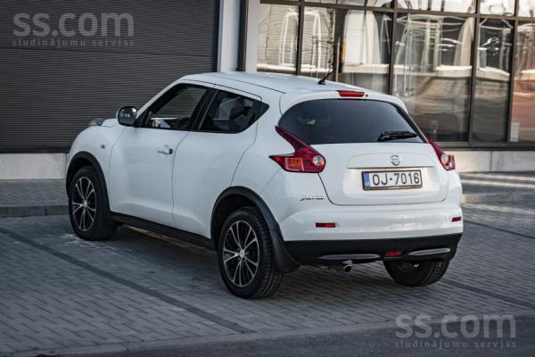 Balts Nissan Juke 2013 Rīga, ar dzinēja tilpumu 1.60 L un nobraukumu 217 tūkst. km par 6750 €, foto 6 vietnē AUTOMOTO.COM.LV